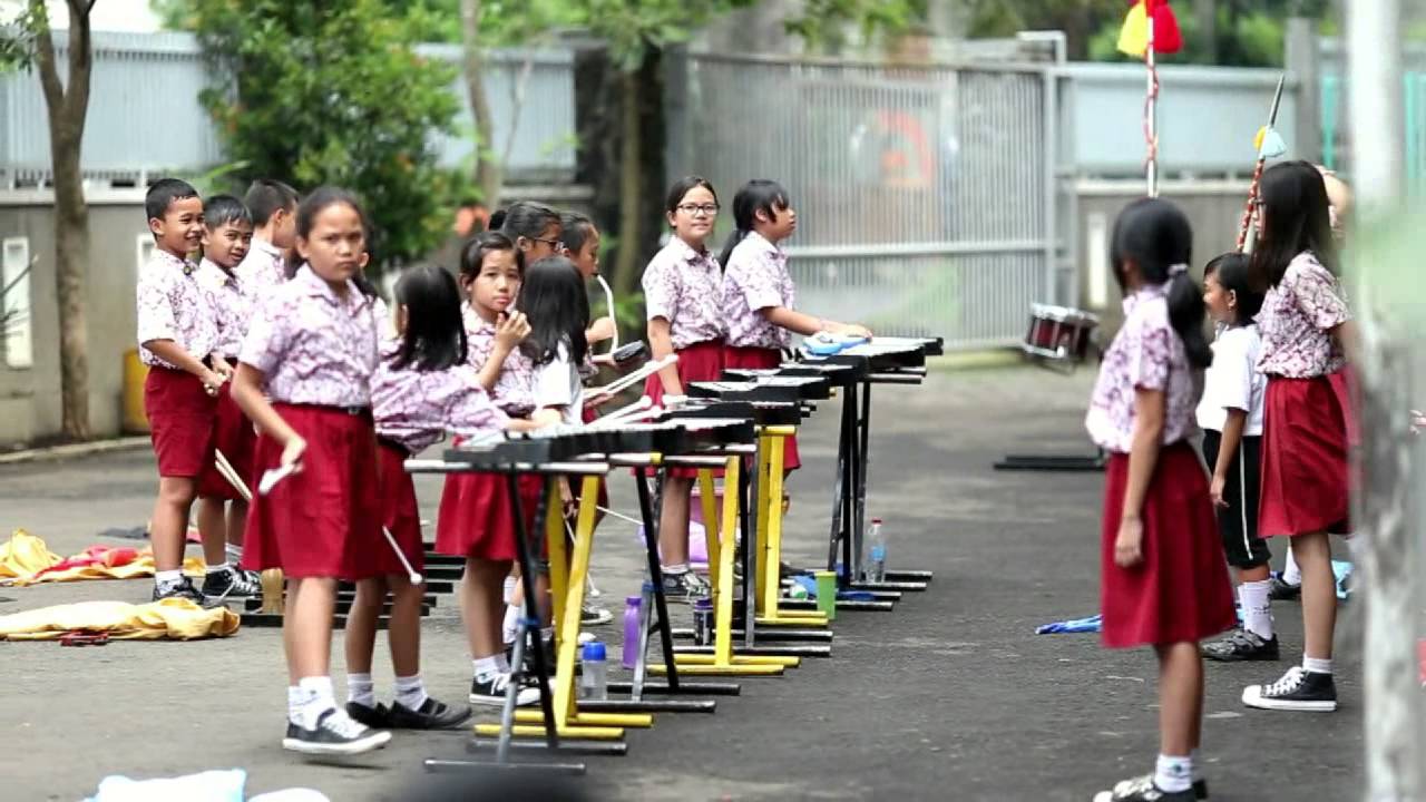 Marching Band SD Pandu Smartfest 12 Maret 2016, Bandung. - YouTube