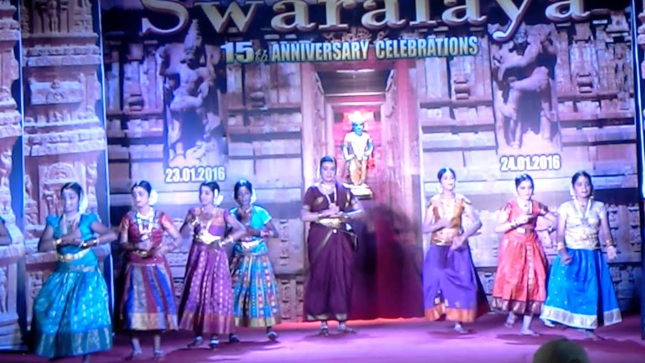 Deepika dance on 23rd Jan 2016 - YouTube