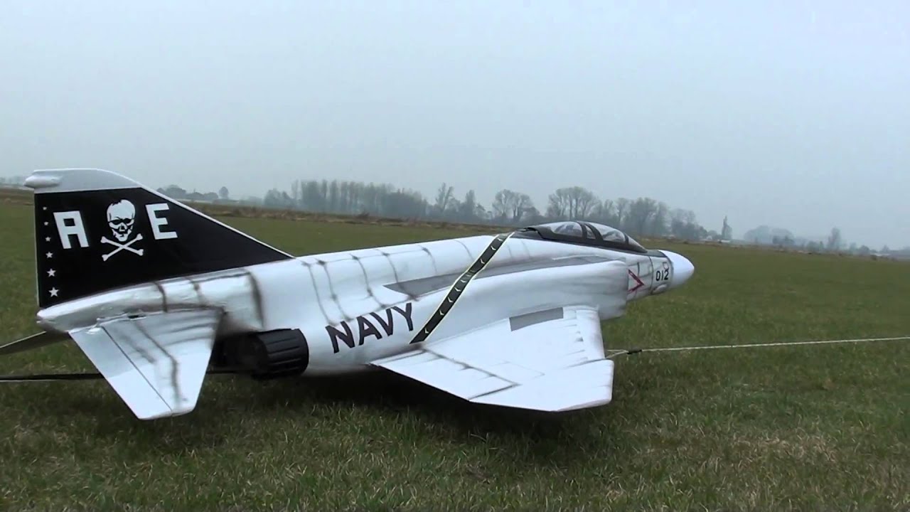 jepe f 4 phantom take off - het rc motor - YouTube