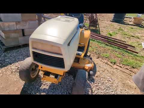 Cub Cadet 1641 - YouTube