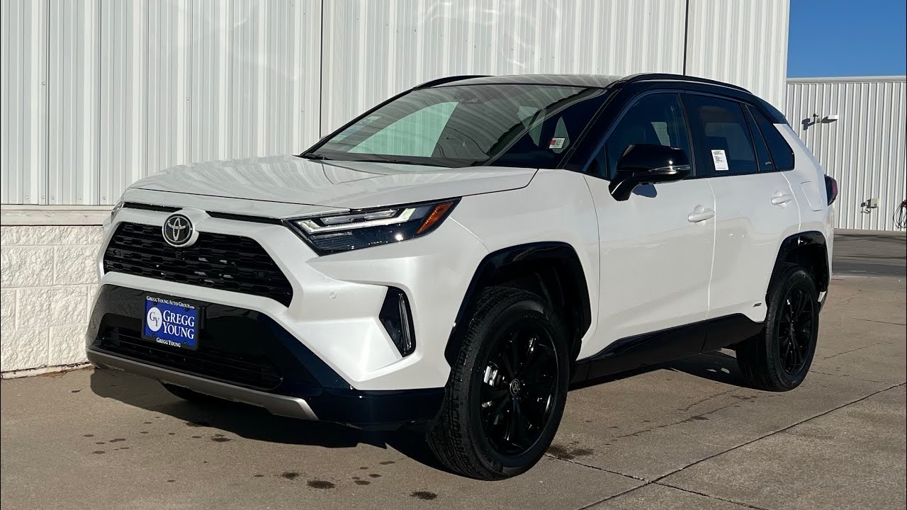 2025 Toyota Rav4 Hybrid XSE In Wind Chill Pearl/Midnight Black Metallic ...