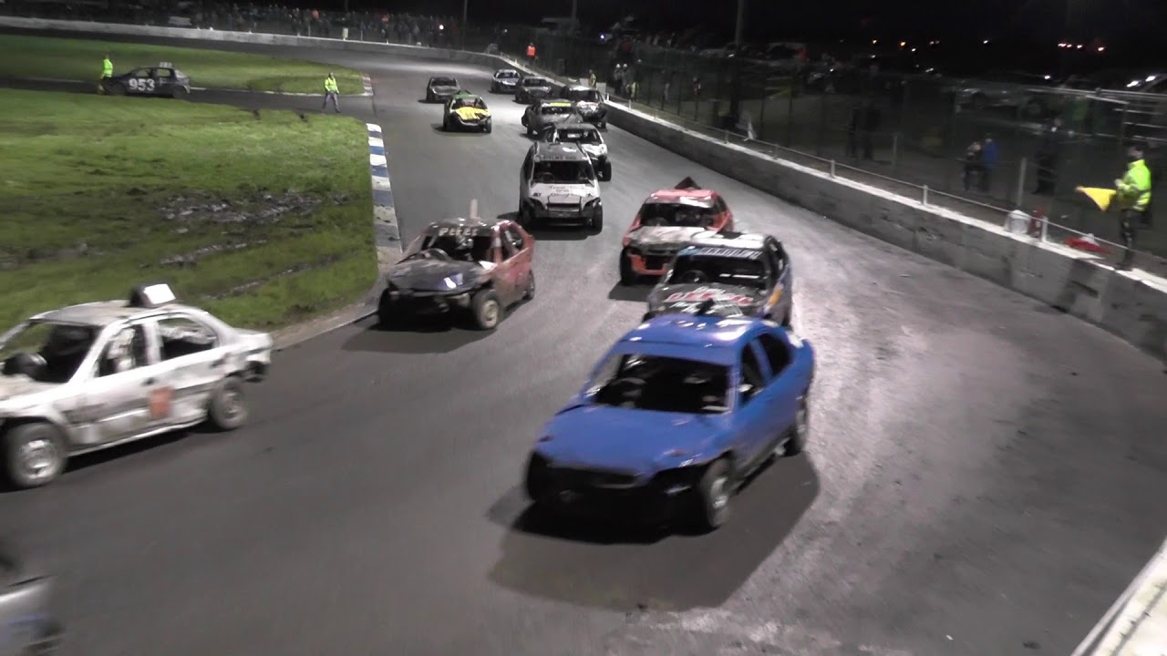Rookie banger 30-12-2017 tullyroan oval - YouTube