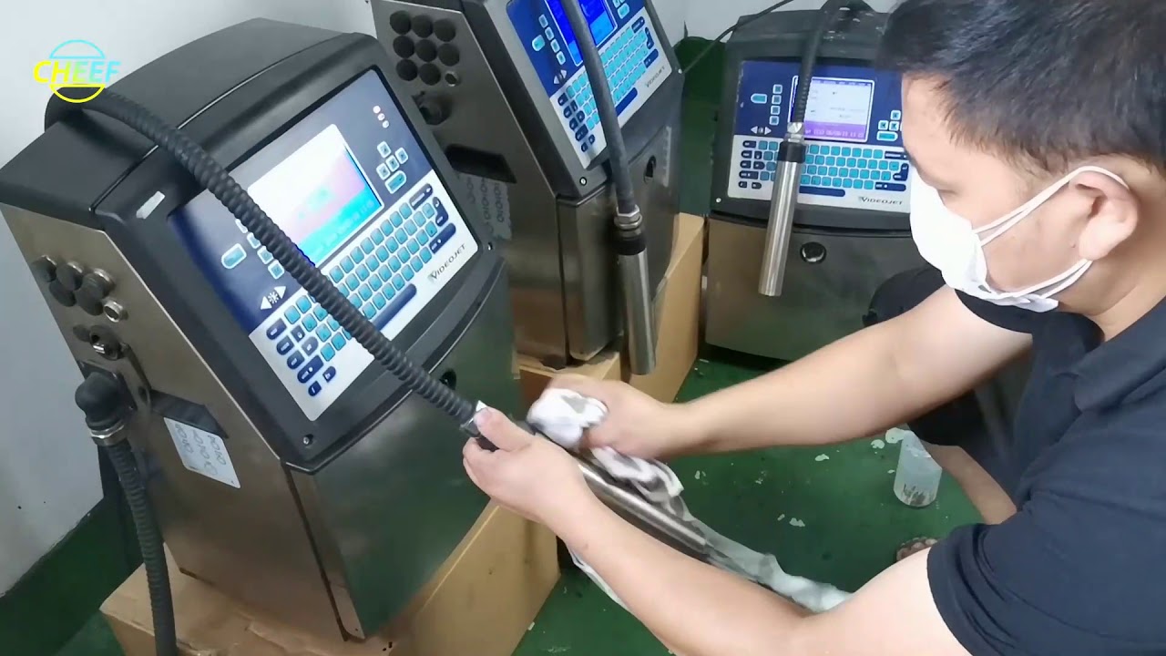 Vidoe of second hand inkjet printer for Videojet - YouTube