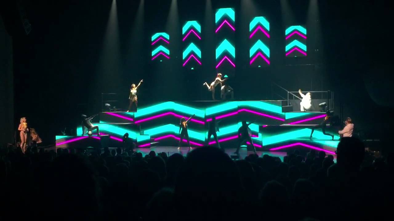 Move live on tour 10 - YouTube