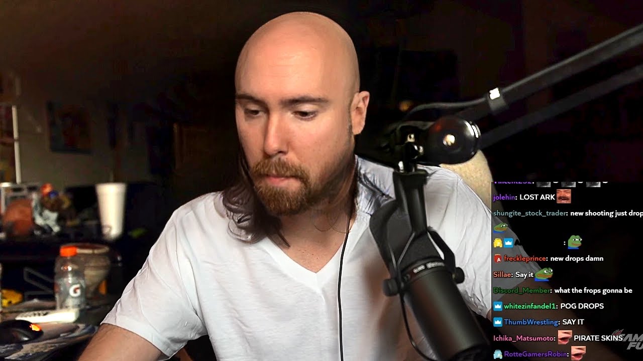 Asmongold doesn't believe he's balding - YouTube