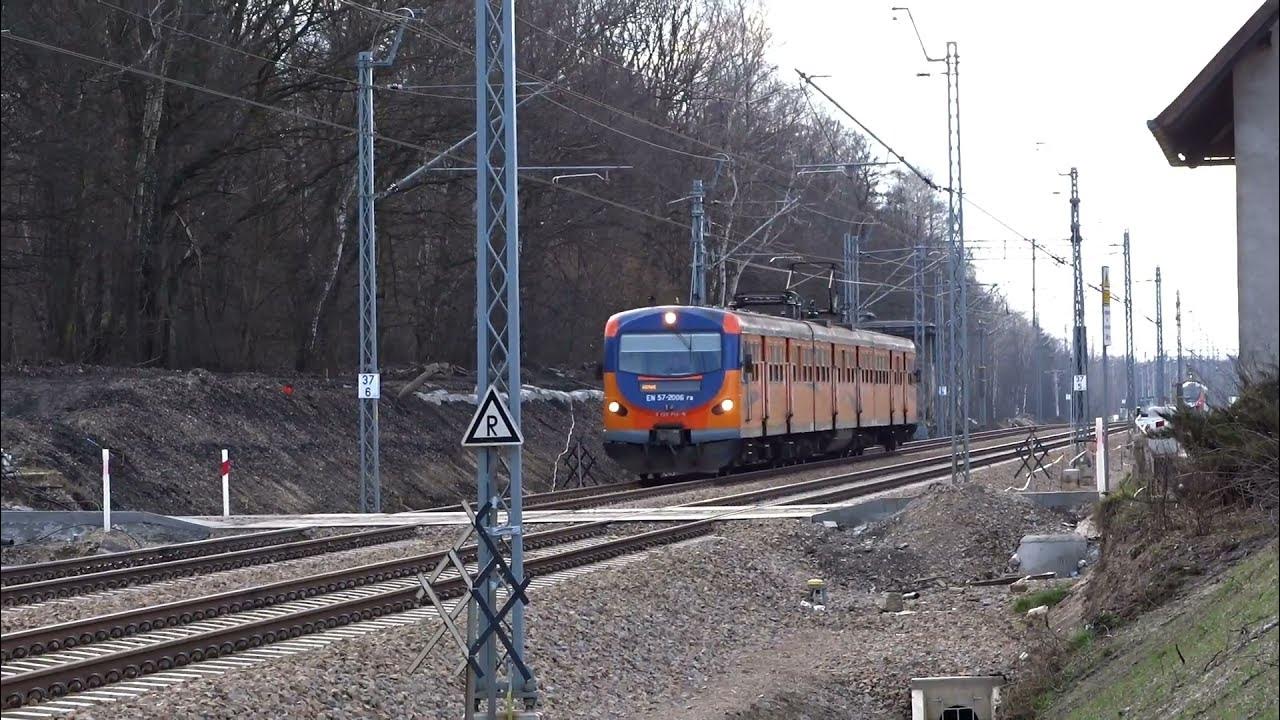 Dwie mijanki pociągów PolRegio i PKP InterCity | Dulowa/Regional and long-distance trains. - YouTube