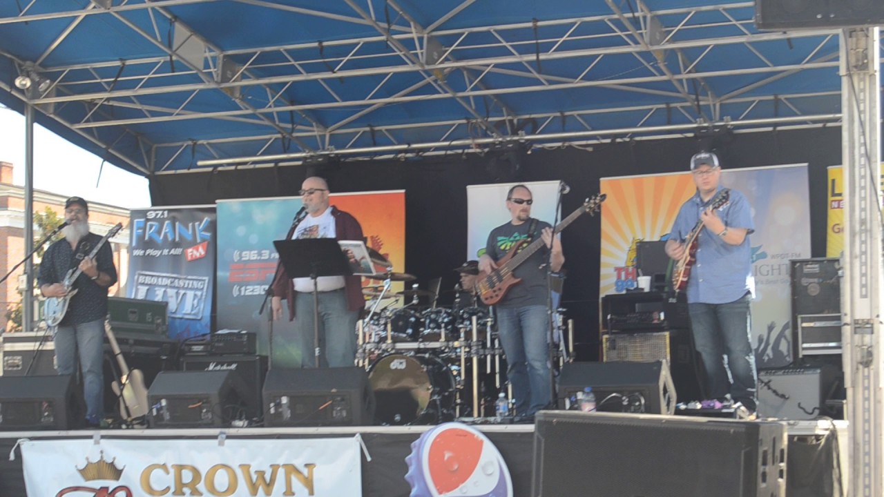 Heavy Clyde playing "Alien" by Atlanta Rhythm Section - YouTube