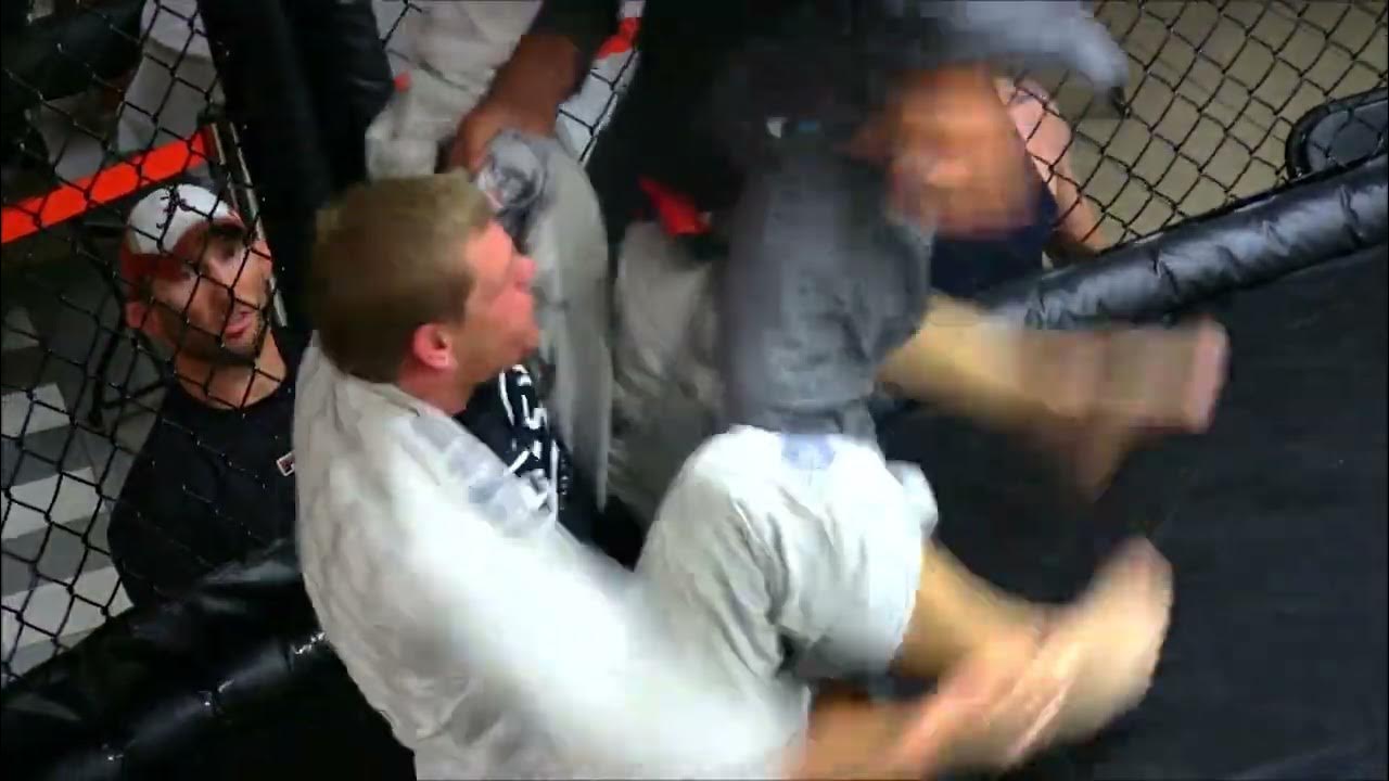 Matthew Messer vs Gardner Watkins BJJ Superfight - YouTube