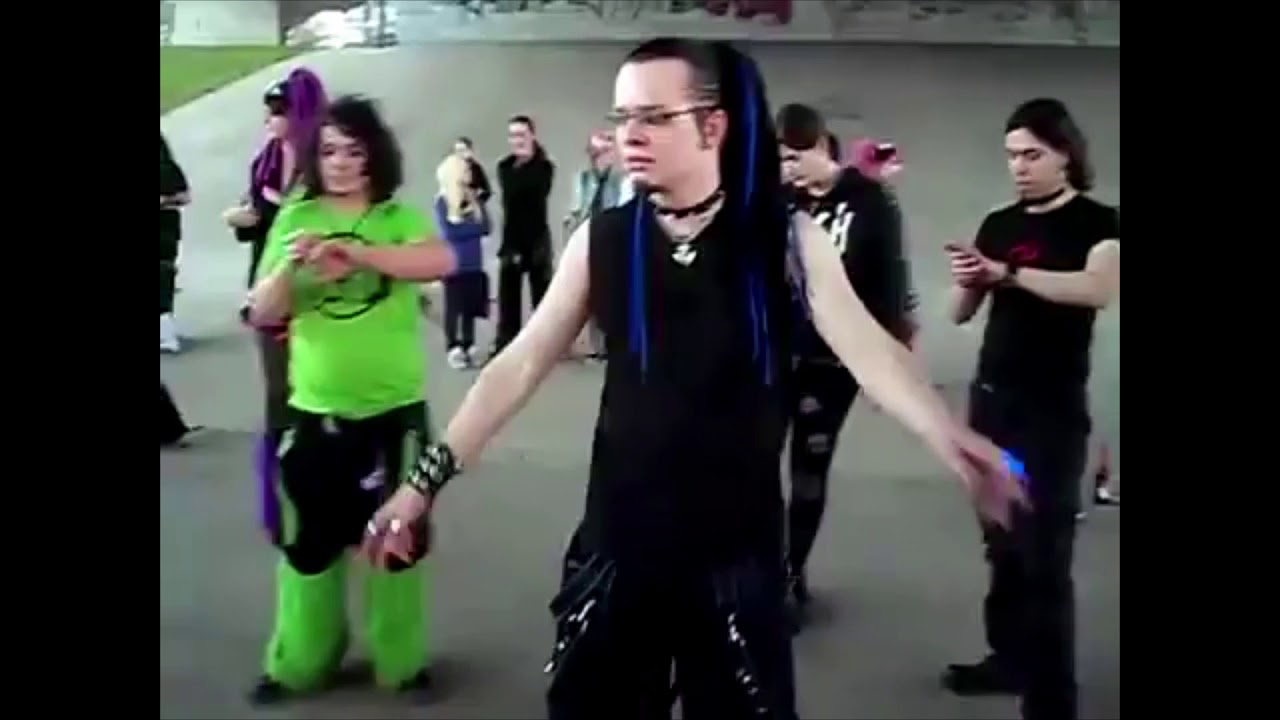 Emo rave to yodeling kid - YouTube