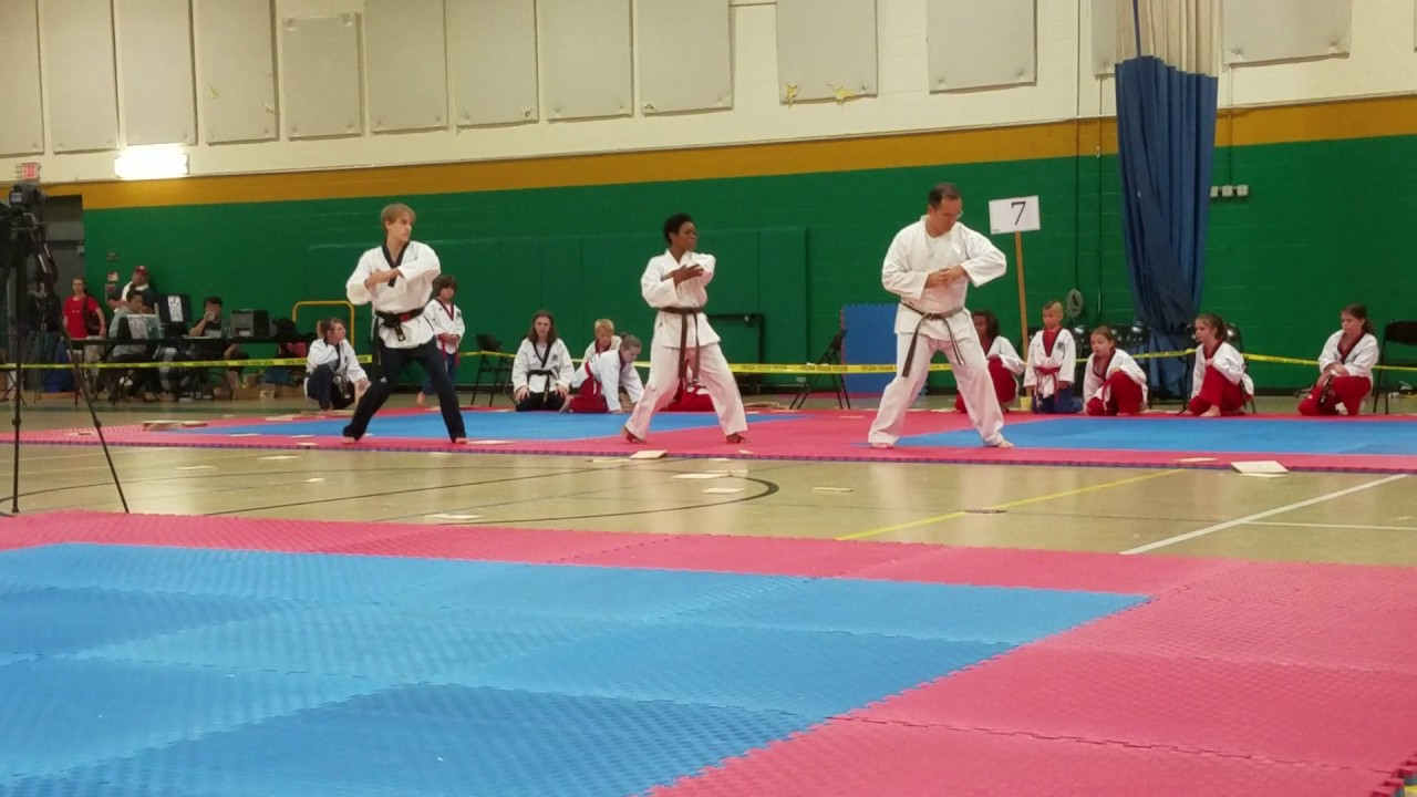 TKD Demo Team - Oct 2016 - YouTube
