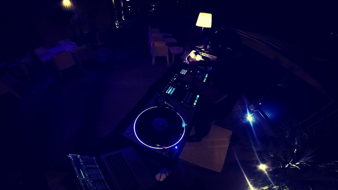 Soulful House DJ mix @ Cafe Loft | DJ Jose Rodenas 18.08.10 Part 2 ...