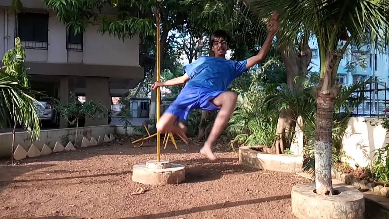 Spinning Jump Kick (Slow-Motion) - YouTube