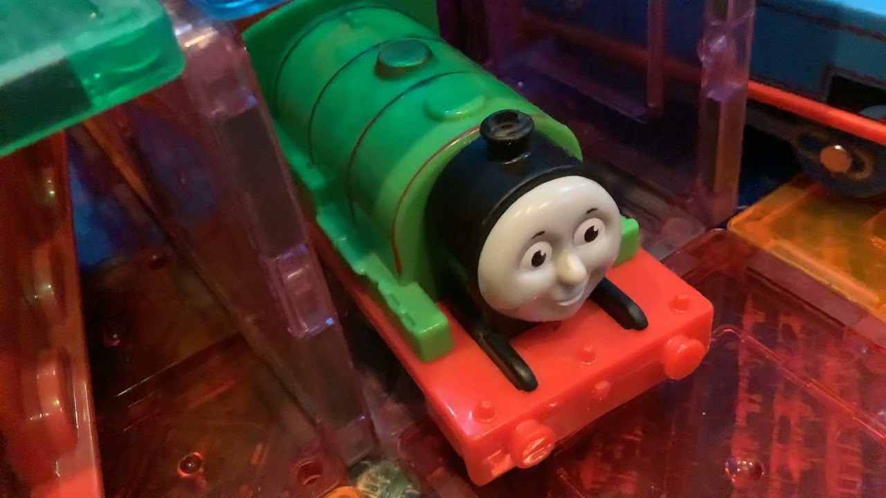 Thomas the train show S1 E4 James and the mouse - YouTube