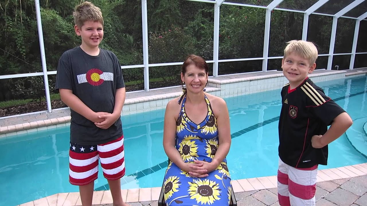 Dani's Ice Bucket Challenge - YouTube