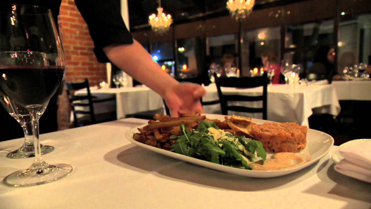 Restaurant Le Saint-Patrice - YouTube