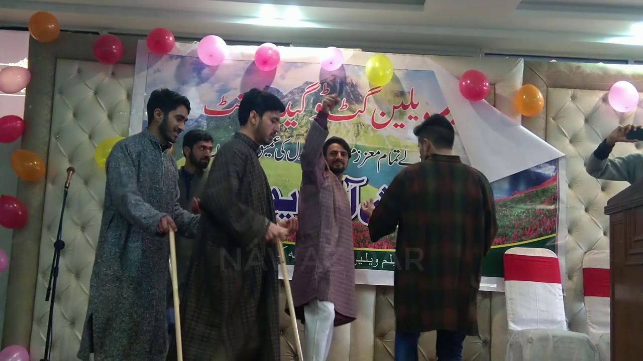 Kashmiri songs || Dance On Kashmiri Songs - YouTube