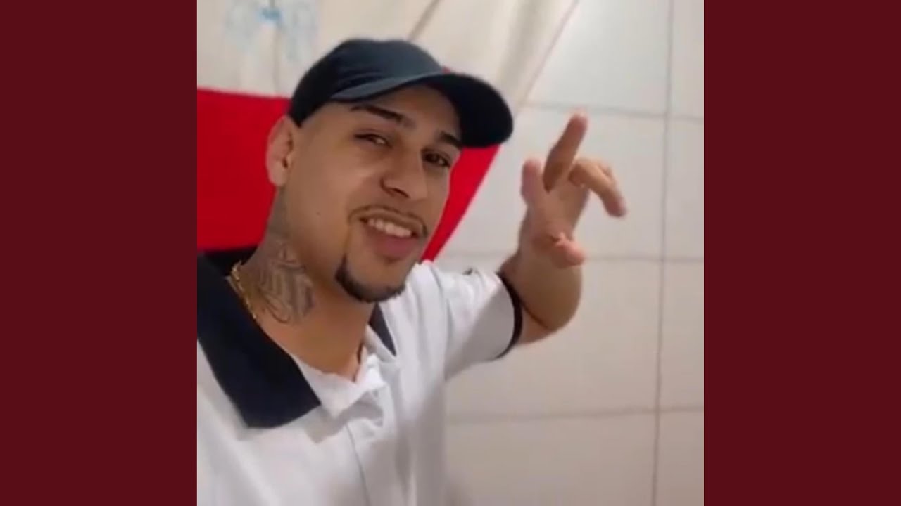 MC BRAZ E MC TAIRON, KIKANDO E ME OLHANDO - YouTube