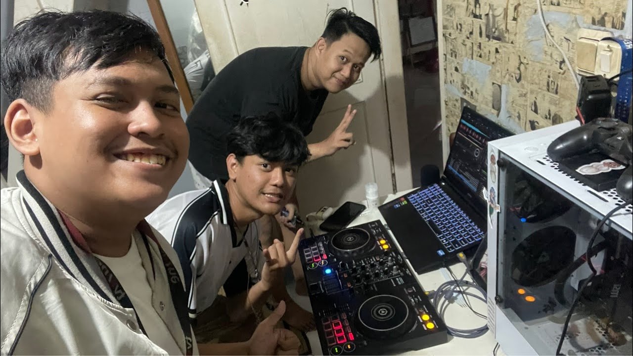 Dj rf in the house - YouTube