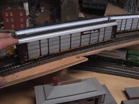 A closer look at the new Walthers Bi-Level Auto Racks.wmv - YouTube