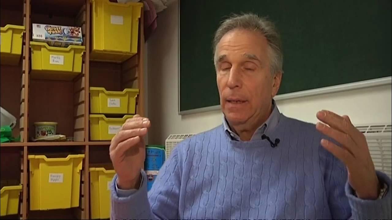 Henry Winkler talks about being The Fonz - YouTube