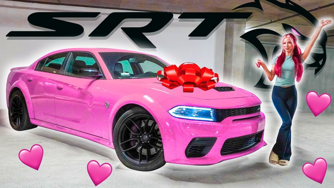 SURPRISING GIRLFRIEND WITH BRAND NEW HELLCAT WIDEBODY!!! - YouTube
