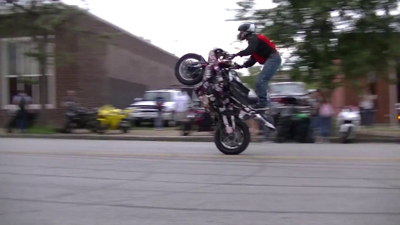 2004 Kawasaki Ninja 636 Stunts Wheelies Drifting Burnouts Stoppies ...
