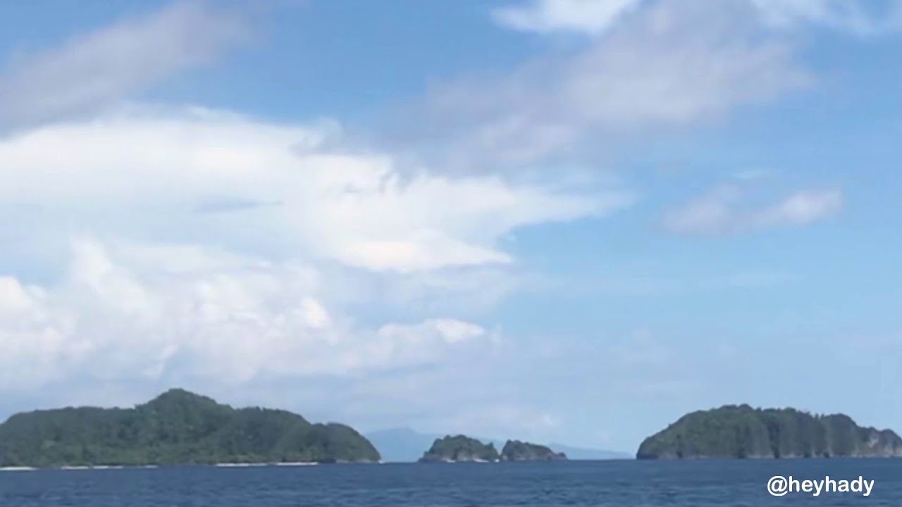 One day trip to Raja Ampat, Piaynemo, Telaga Bintang, dan Pasir Timbul ...