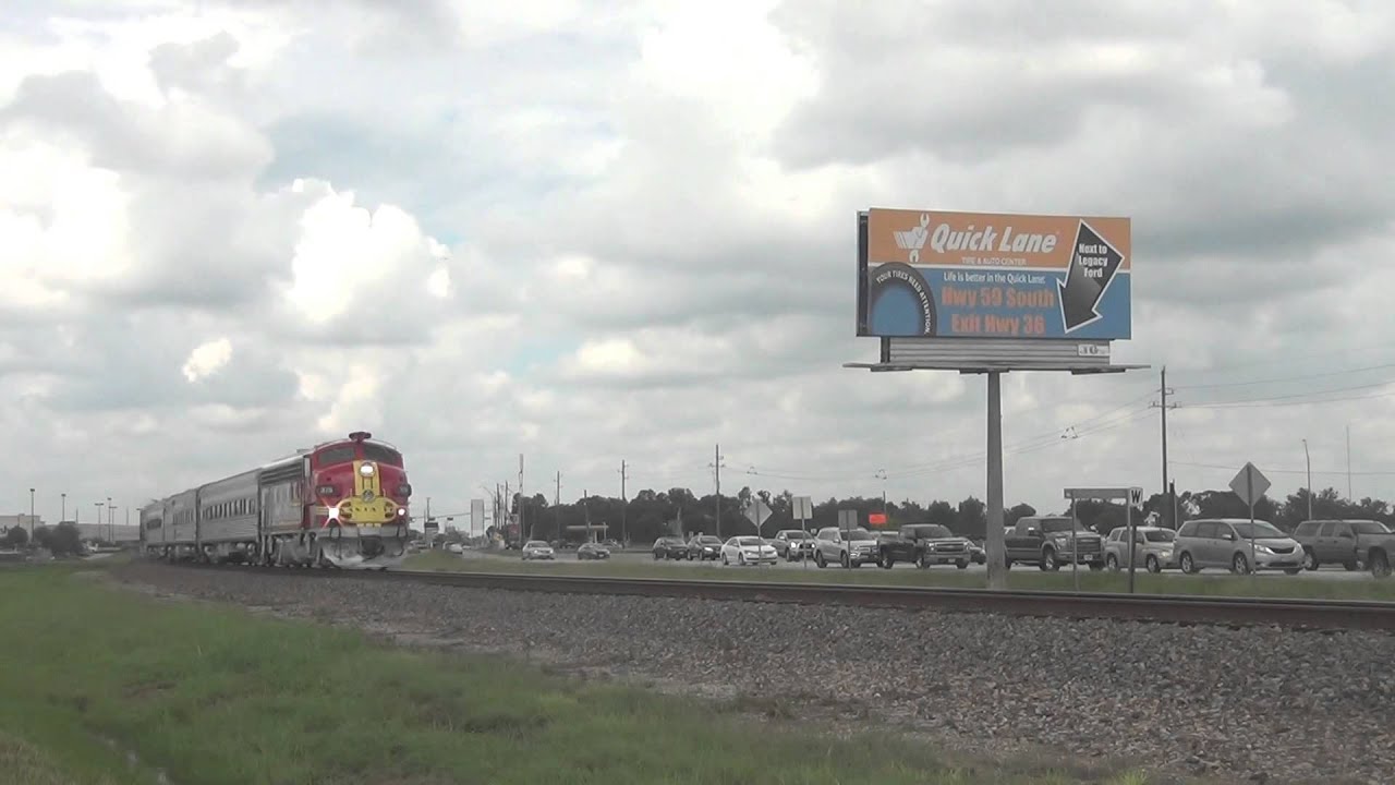 ATSF (RPCX) 315 Leads the Galveston Railroad Museum Special (2014) - Richmond, TX - YouTube