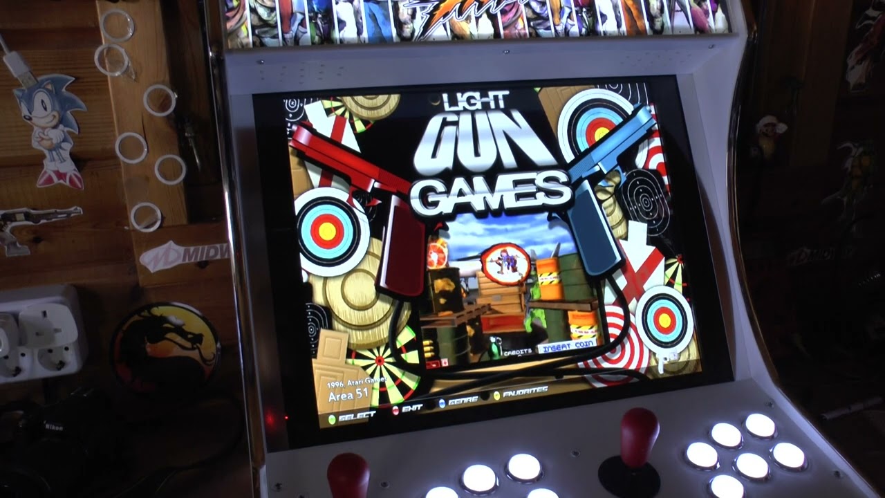 Sinden Light Gun playing on ELITE -127 RAC-PLUS Arcade Machine MAME ...