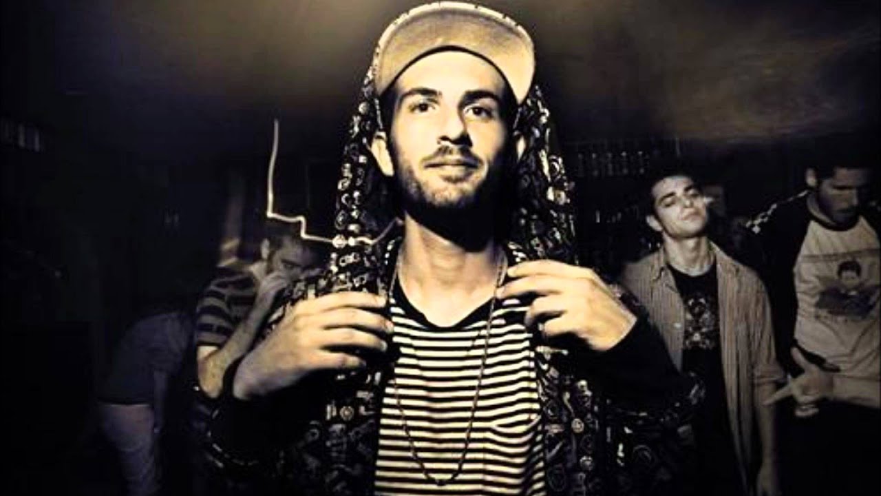Borgore - Afro Blue [HQ] - YouTube