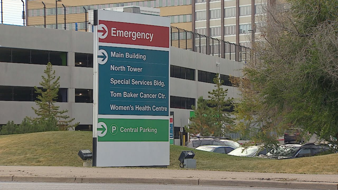 Calgary hospital battles 2 COVID-19 outbreaks - YouTube