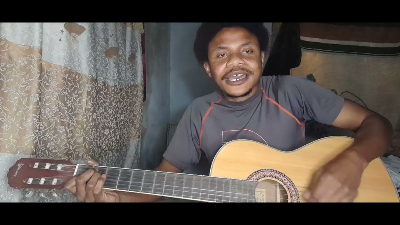 ELOE VASCO - TXOVA NHOLO - YouTube