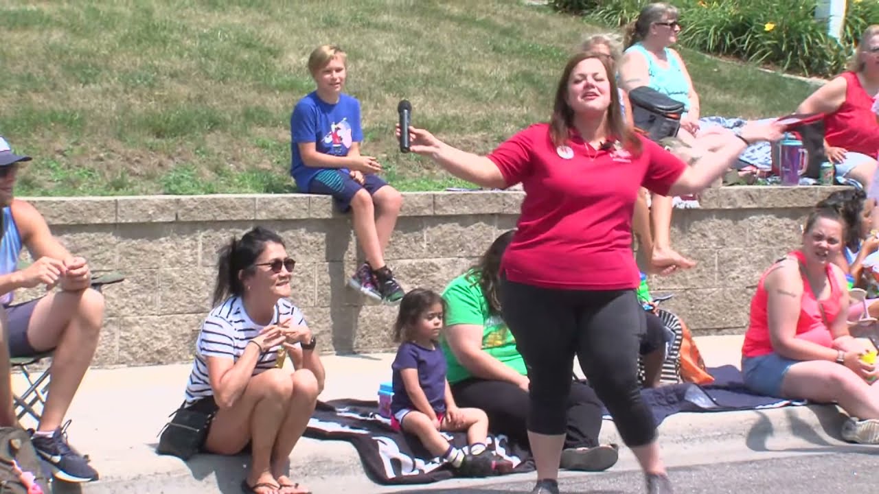 2021 Hopkins Raspberry Festival Grande Day Parade - YouTube
