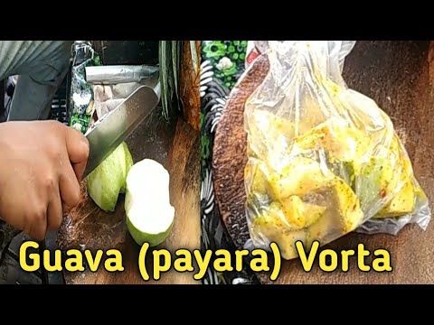 Green Guava (Payara) vorta recipe Yummy street fruits masala payara ...