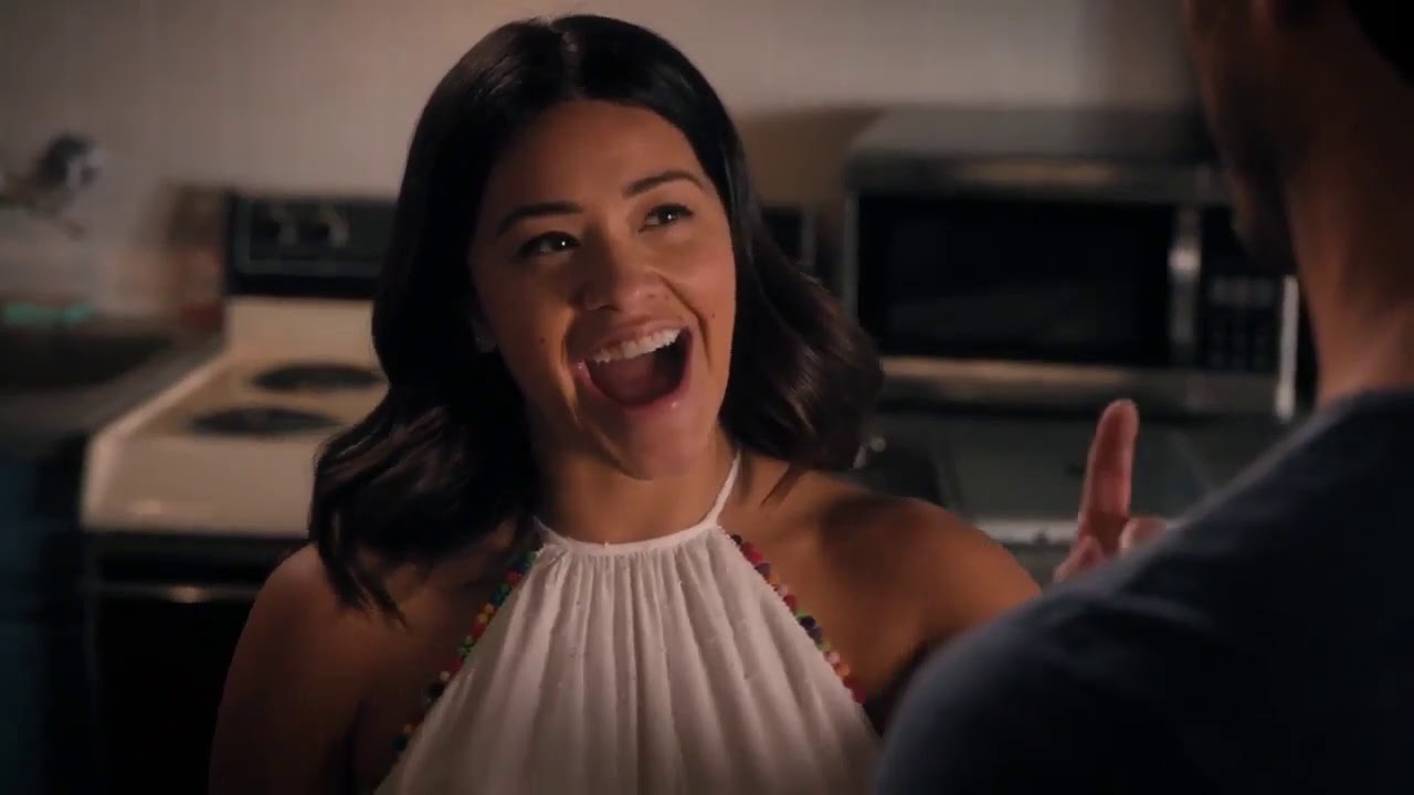 Jane the Virgin logoless l 4x12 l Jane and Rafael discuss telling their ...