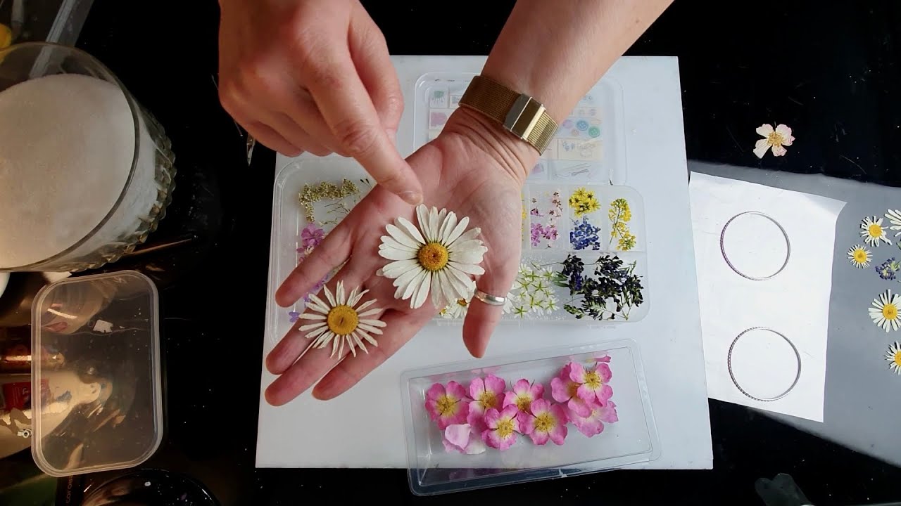 How To Make Flower Earrings With Resin Easy Diy Tutorial Abcreative