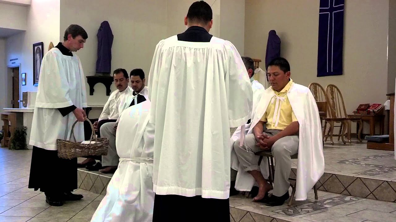 Holy Thursday Mass and Washing of the Feet - YouTube