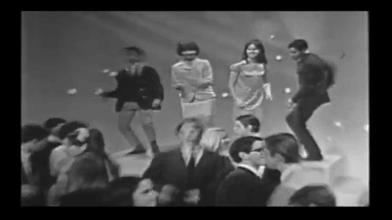 American Bandstand 1960s Dancer Sue Rose - YouTube