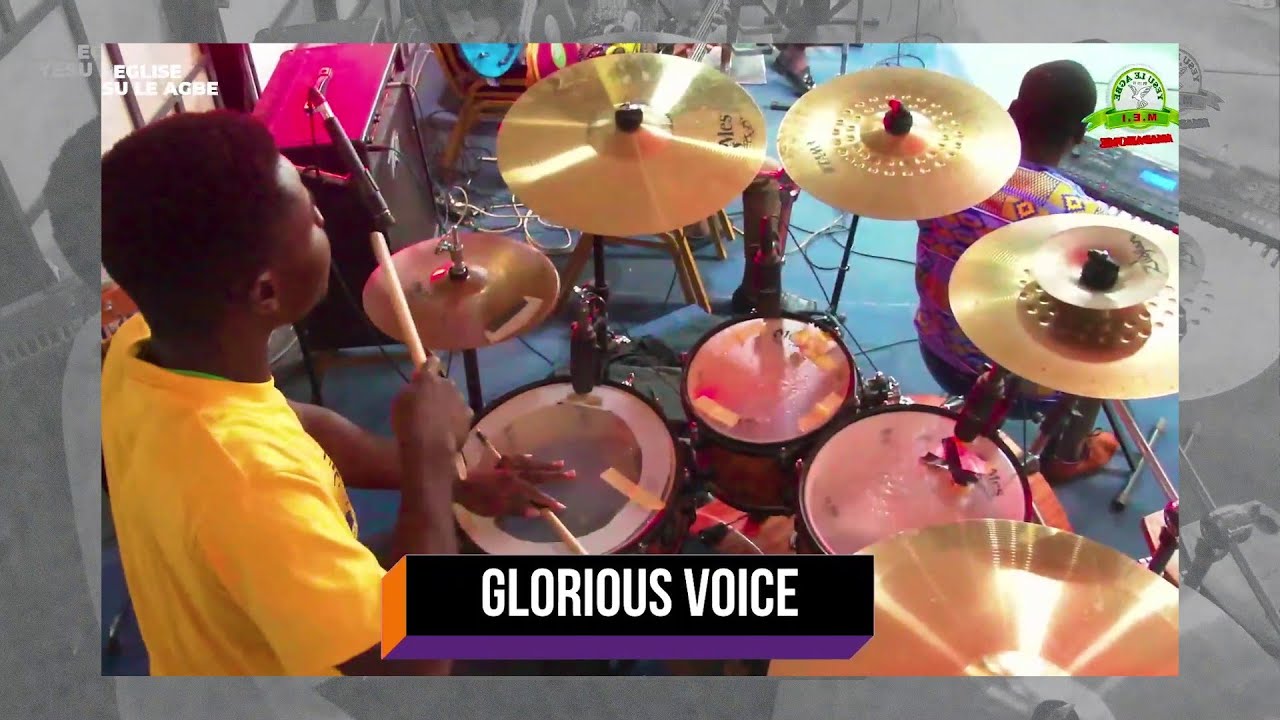 EWE PRAISE MEDLEY || GLORIOUS VOICE 1 - YouTube