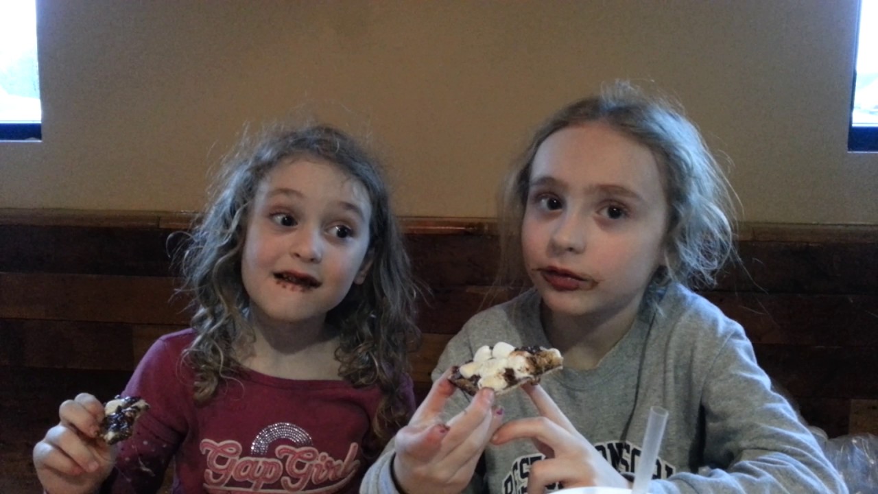Say cheese!!! Kids eating chocolate smores - Yumm!! - YouTube