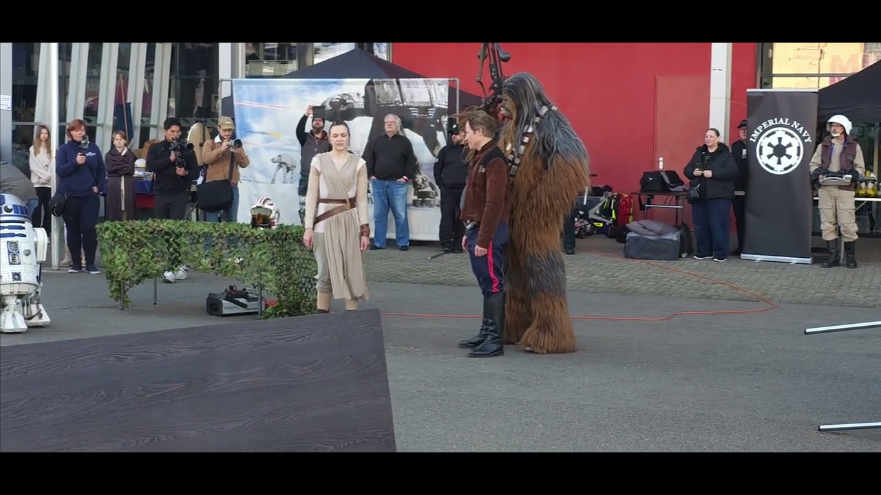 Opening Show von vorne, Sci-Fi Con Technikmuseum Speyer 29.9.2024 @MuseenSinsheimSpeyer - YouTube