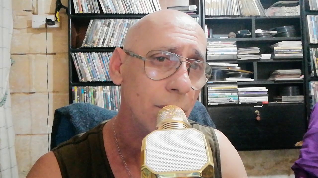 Malta Singers Ray Suda Vincent - YouTube