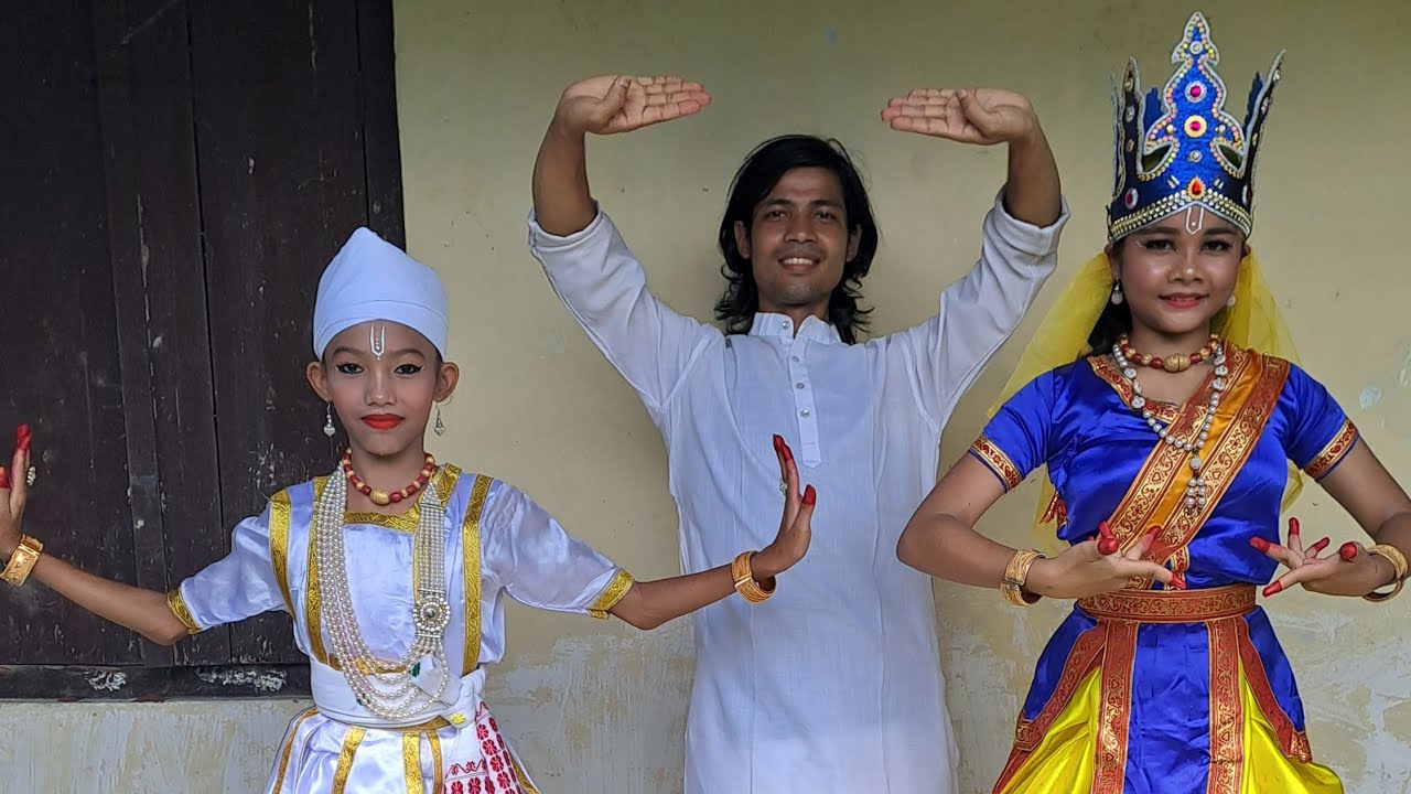 Sattriya Dance// Jumura Ramdani Nritya // Sikhamoni Bora// From Moran, Dibrugarh. - YouTube