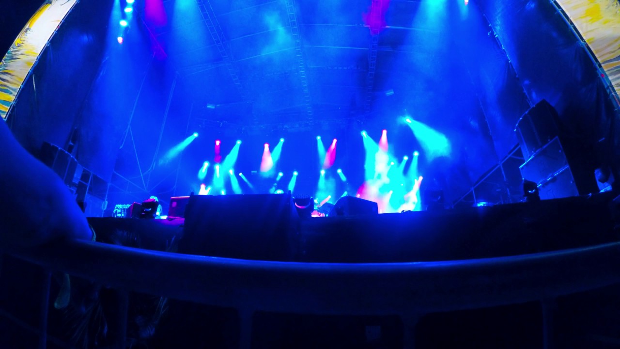 Matisyahu - King Without A Crown - Live at Closer to the Sun 2016 - YouTube
