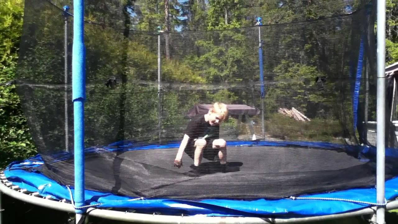 Cool trampoline skills Norge - YouTube