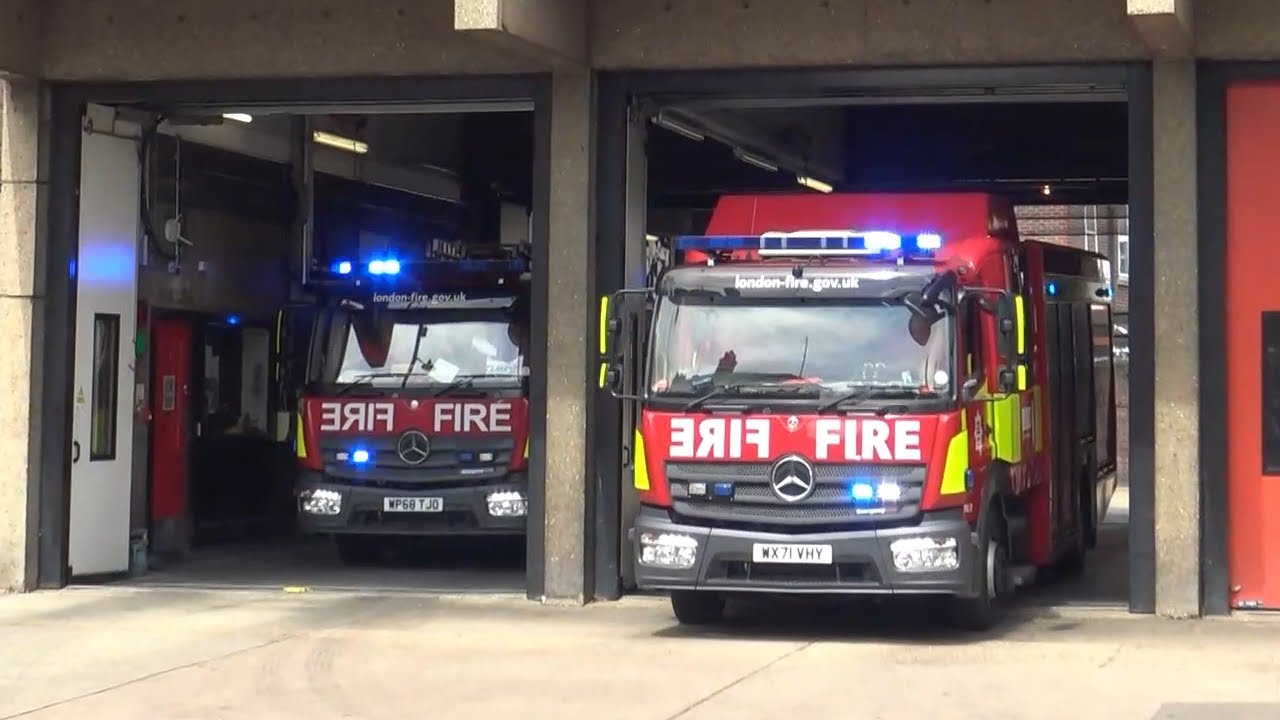 Bethnal Green Pump Ladder and FRU Turnout - London Fire Brigade - YouTube