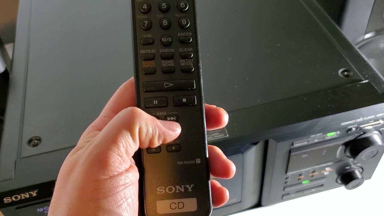 Sony CDP-CX400 400 Disc CD Player - YouTube