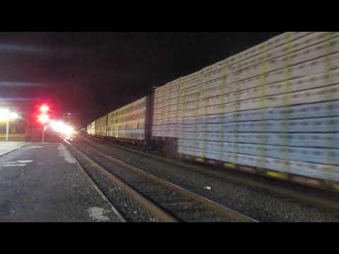 CSX M421 With DPU & Defect Detector at West Trenton, NJ - YouTube