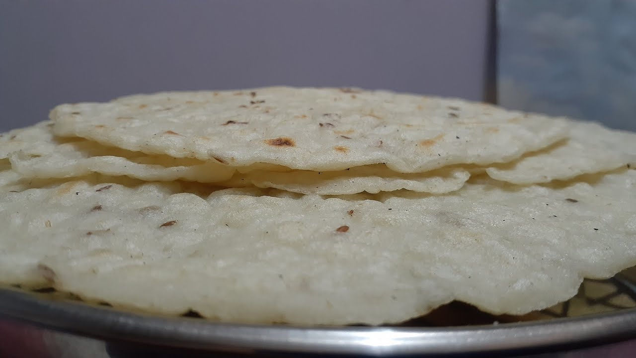 Rice roti | flat rice bread |Annada roti recipe in Kannada | cooked ...