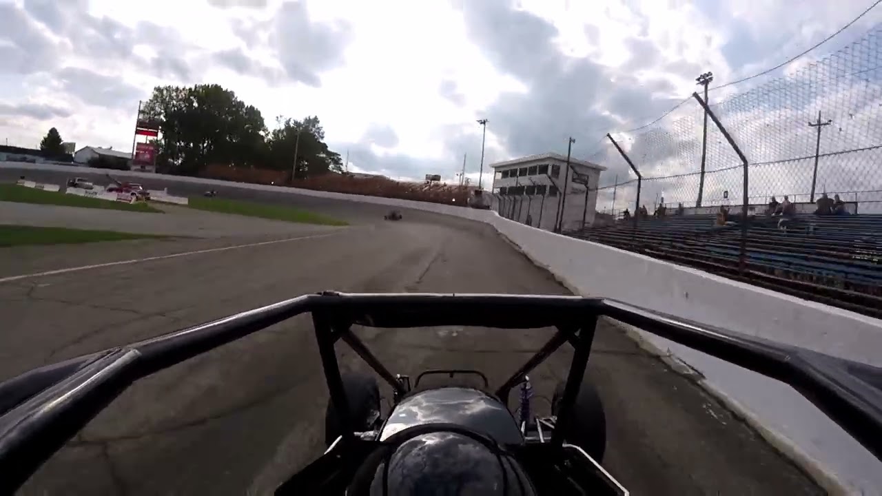 First time Kenyon midget Anderson speedway - YouTube